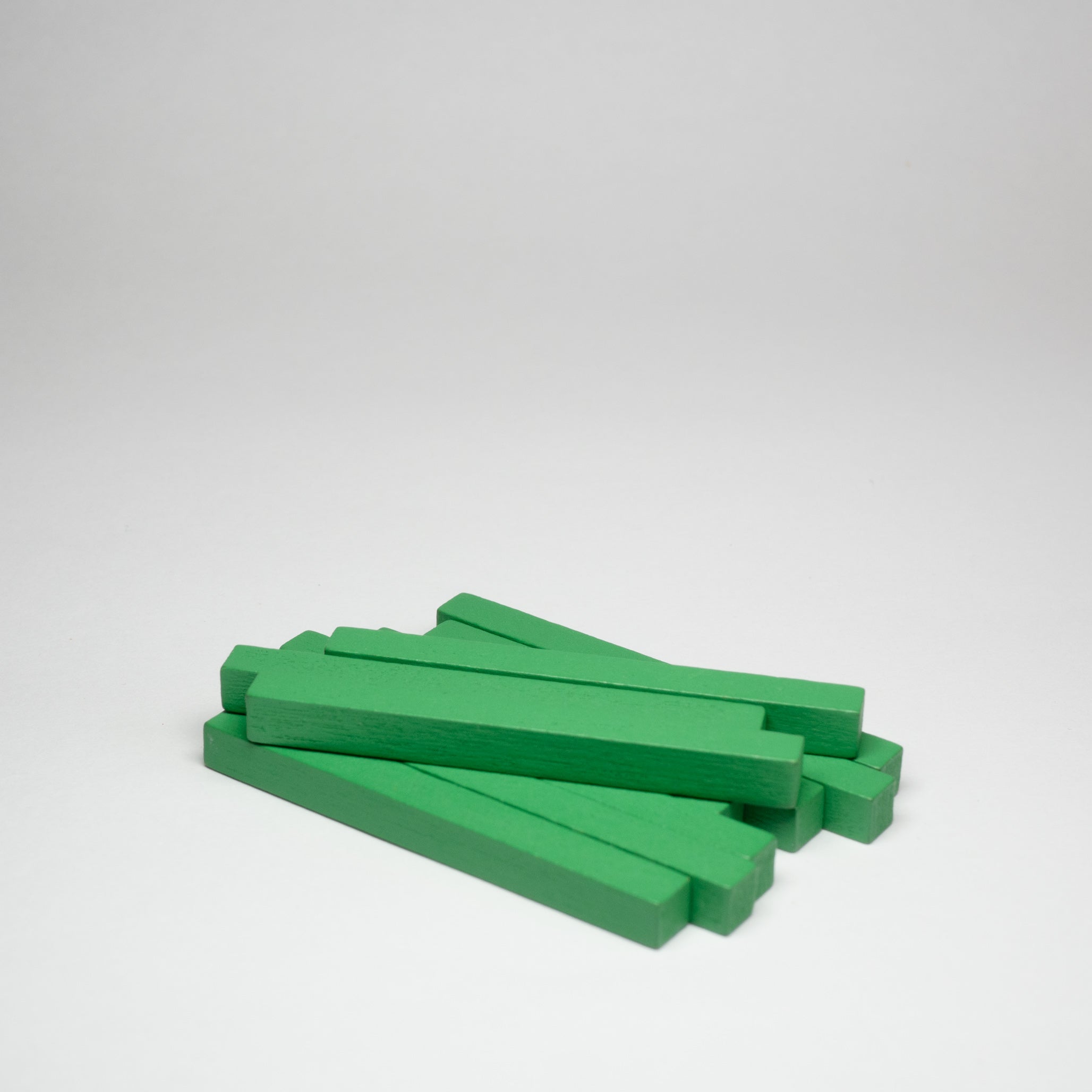 Green Wooden Sticks 50mm Pack of 10 – Tabletop Supply