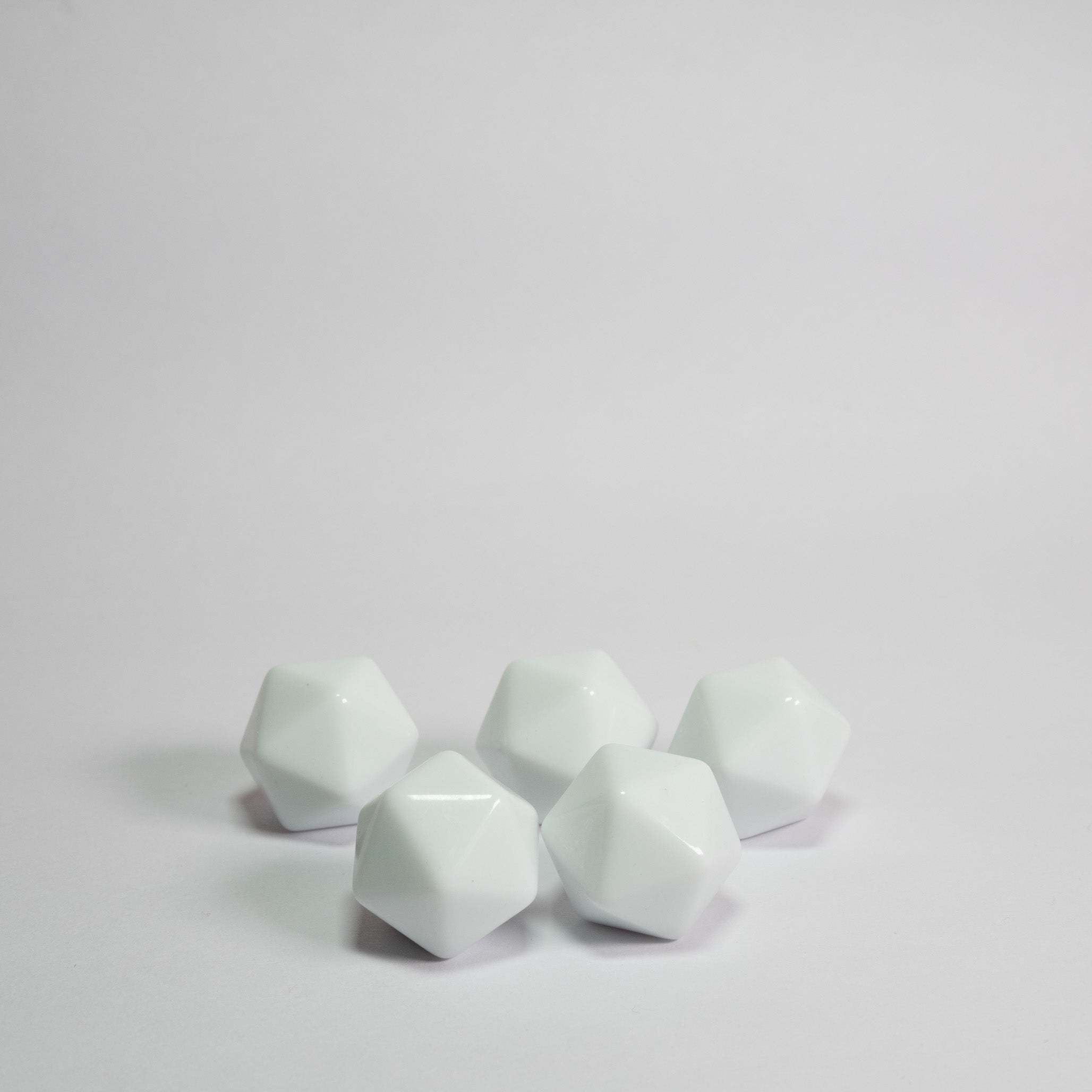 Blank Acrylic D20 Dice 5 Pack – Tabletop Supply